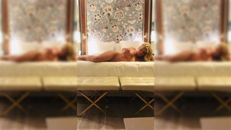 Schon Wieder Britney Spears Zeigt Sich Komplett Nackt Im Internet