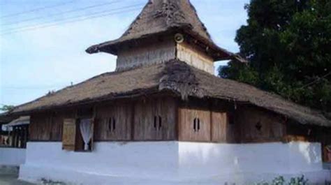 Wisata Religi 6 Masjid Kuno Di Indonesia