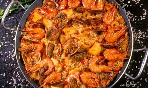 Receta de paella de marisco con ñoras Unareceta