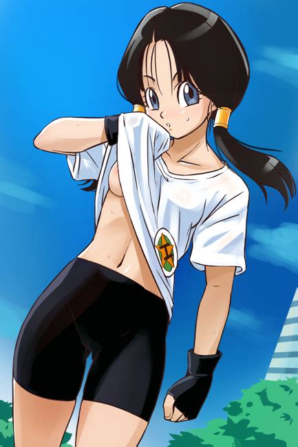 Sexy Dragon Ball Fan Art