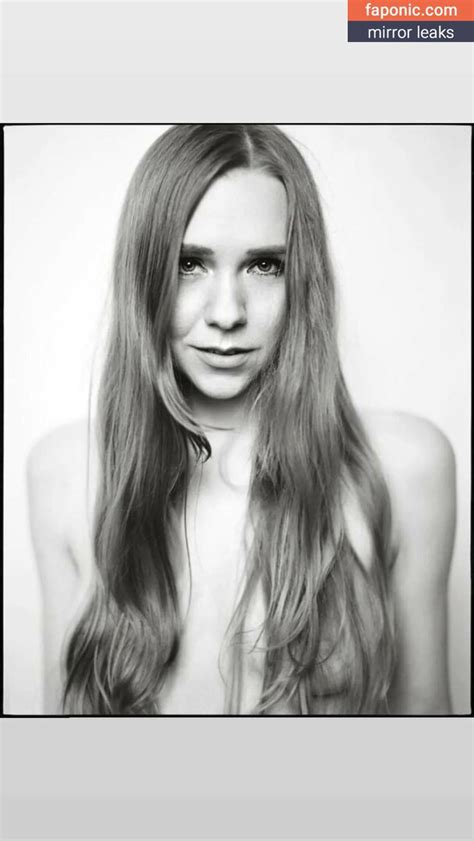 Maja Staśko aka majakstasko Nude Leaks Faponic