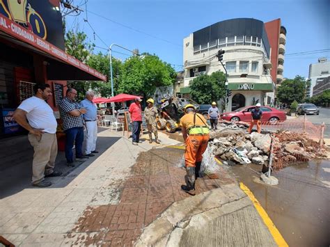 Reparan Una Importante Fuga De Agua En Barrio Sur