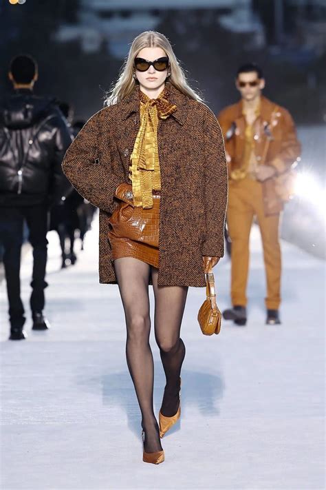 Versace Fall 2023 RUNWAY MAGAZINE Official