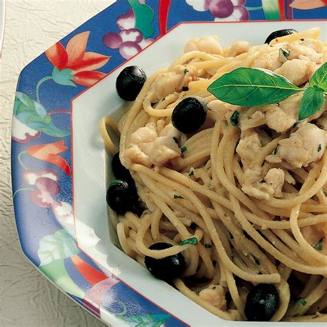 Ricetta Spaghetti Con Sugo Di Pesce La Cucina Italiana