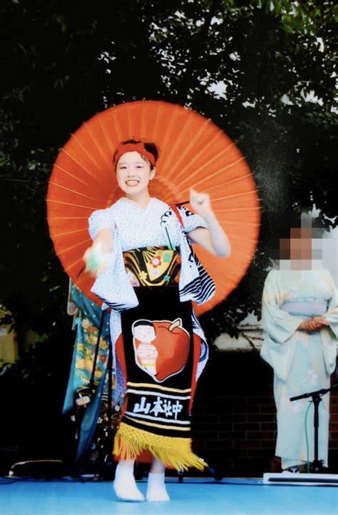 Visual Anthropology of Japan 日本映像人類学 Japanese city gives back photo