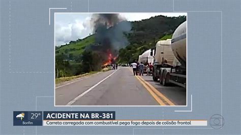 Duas Carretas Batem De Frente E Uma Delas Pega Fogo Na Br Em Nova
