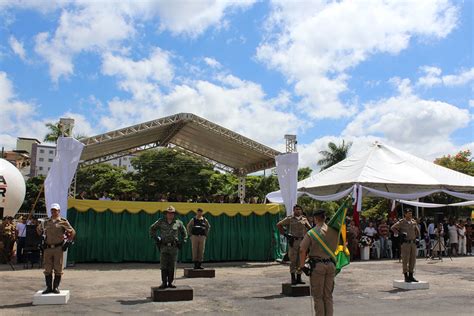 Foco Na Not Cia Pol Cia Militar Realiza Cerim Nia De Passagens De