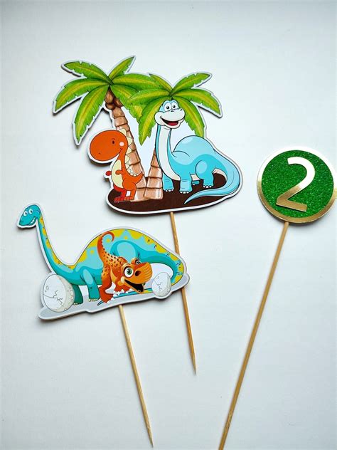 TOPPER OZDOBA DEKORACJA NA TORT DINOZAUR DINOZAURY DINO JURASSIC CYFRĄ