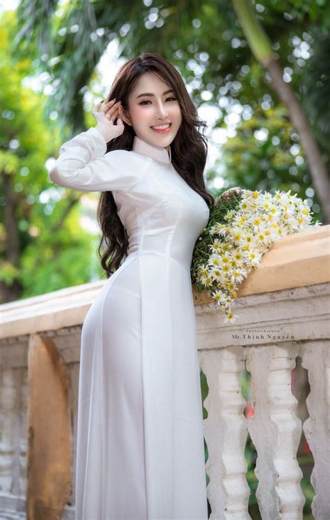 Hình Người Mẫu đẹp Nhất Top 10 Gương Mặt Gây Sốt Với Vòng Một Nóng Bỏng Bấm Xem Ngay