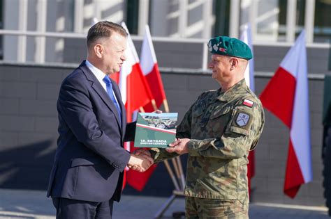 Formowanie 18 Brygady Zmotoryzowanej W Poniatowej MILMAG