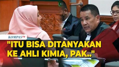 Saksi Ahli Tolak Jawab Pertanyaan Hotman Soal Uji Lab Narkoba Kasus