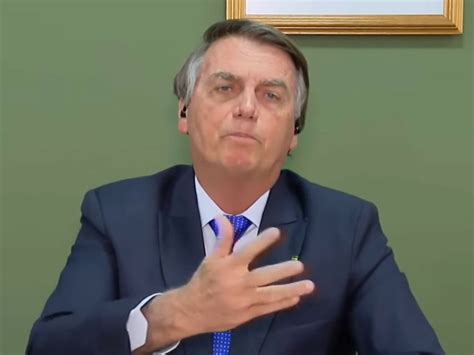 Bolsonaro se pronuncia sobre julgamento que pode torná lo inelegível e
