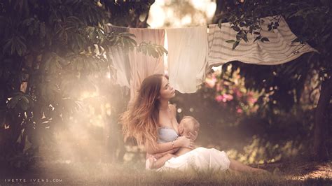 Stunning Photos Of Moms Breastfeeding Outside Show Nursing In Public Is