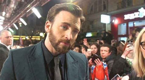 Chris Evans Accidentally Leaks His Nude Pictures On Instagram And