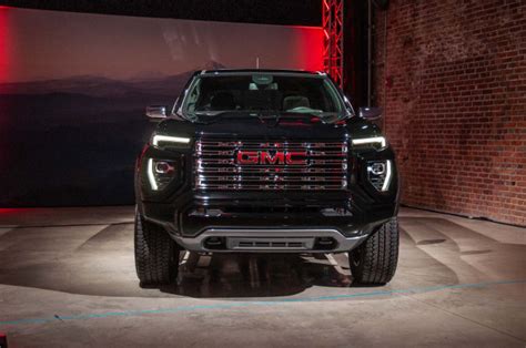 2023 GMC Canyon Gets Bigger Faster More Expensive