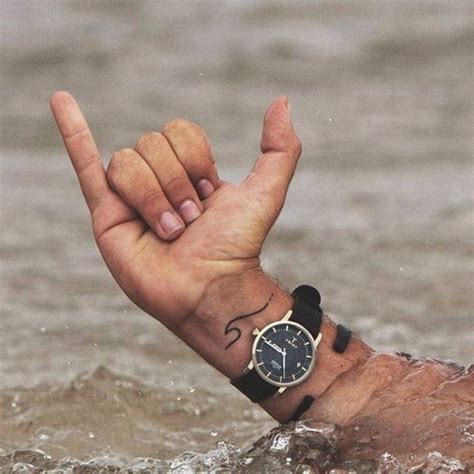 Le Charme Du Petit Tatouage En 100 Photos Qui Vous Feront Craquer