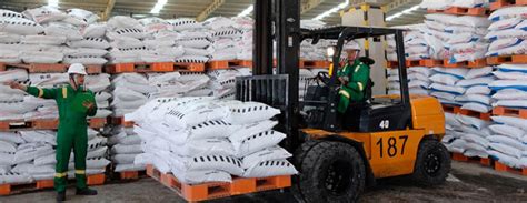 Distribusi Pengertian Tujuan Jenis Dan Bedanya Dengan Distributor Riset