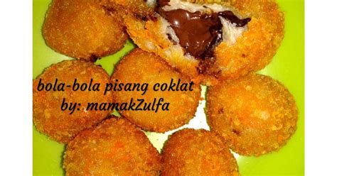 Resep Bola Bola Pisang Isi Coklat Lumer Oleh Bety Cookpad