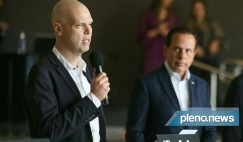 Antecipação de feriado feita por Covas é precipitada diz Doria