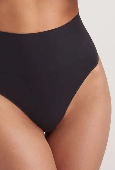 Modelujące stringi Correct Sensual Skin Gatta Sklep Online