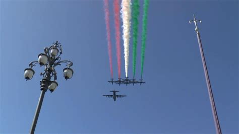 Le Frecce Tricolori Nel Cielo Di Trieste Il Piccolo