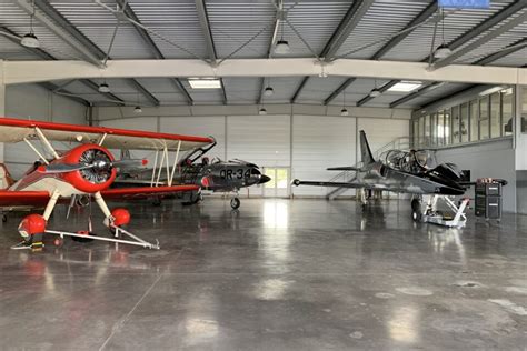 A La Roche sur Yon l aéroport des Ajoncs tout un écosystème au