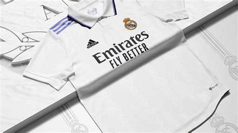Le Real Madrid dévoile son nouveau maillot domicile 2022 2023