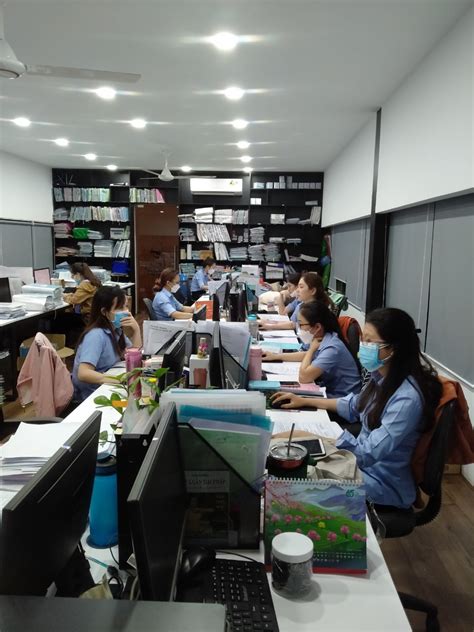 Bộ Sưu Tập Cực Chất Full 4K Top 999 Hình Ảnh Nhân Viên Văn Phòng