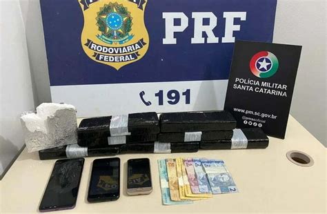 Tr S Pessoas S O Presas Em Flagrante Por Tr Fico De Drogas Durante