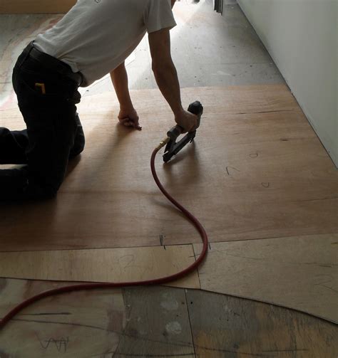 Laying Hardwood Floors On Uneven Subfloor Floor Roma