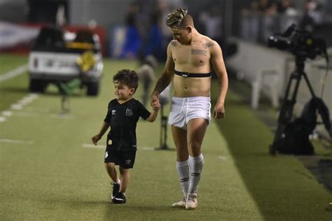 Soteldo Do Santos Eleito Melhor Jogador De Sua Altura No Mundo