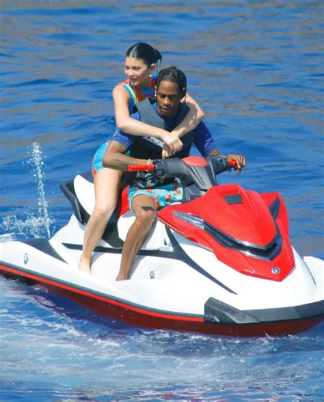 Portal Trylie On Twitter Kylie Jenner E Travis Scott