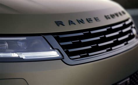 The Most Powerful Range Rover Ever Sport Sv Debuts