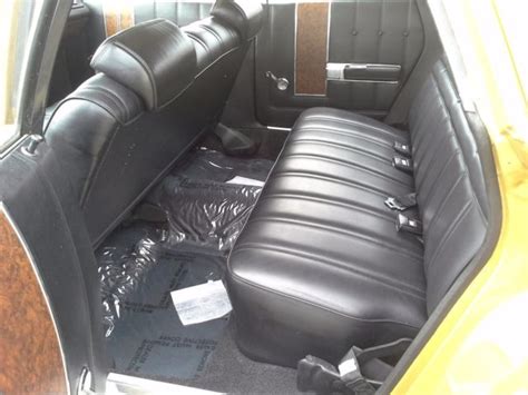 1972 PLYMOUTH FURY CUSTOM SUBURBAN STATION WAGON For Sale Photos