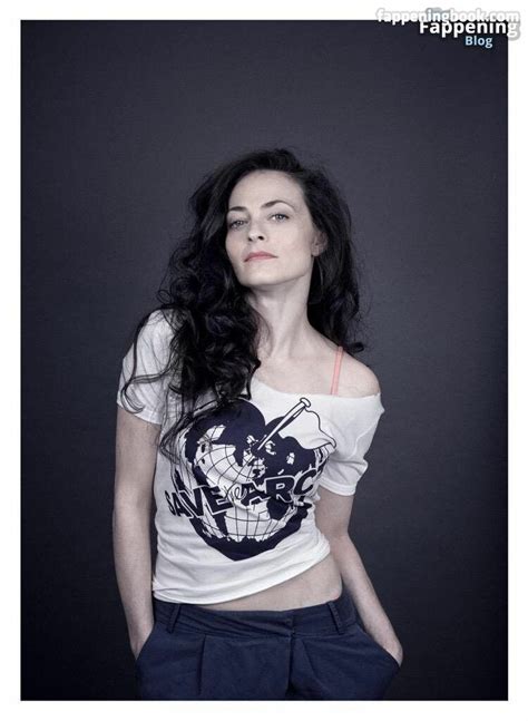 Lara Pulver Nude The Fappening Photo Fappeningbook