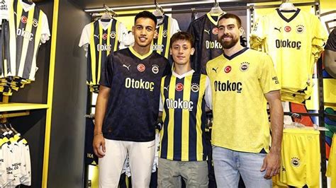 Fenerbah E Nin Yeni Sezon Formalar Tan T Ld