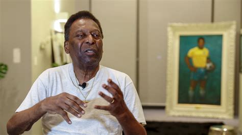 Muere Pelé la estrella del fútbol a los 82 años