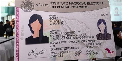 Cómo puedo renovar mi credencial del INE si ya caducó