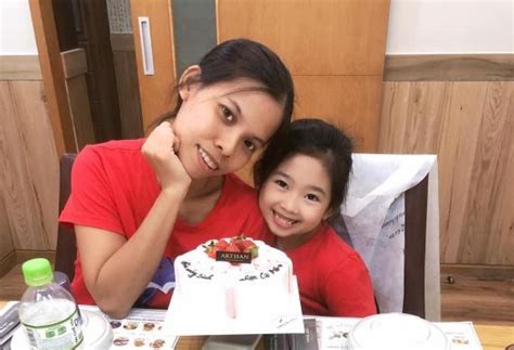 Bảo mẫu của con gái Mai Phương gây hoang mang khi liên tiếp gửi lời xin