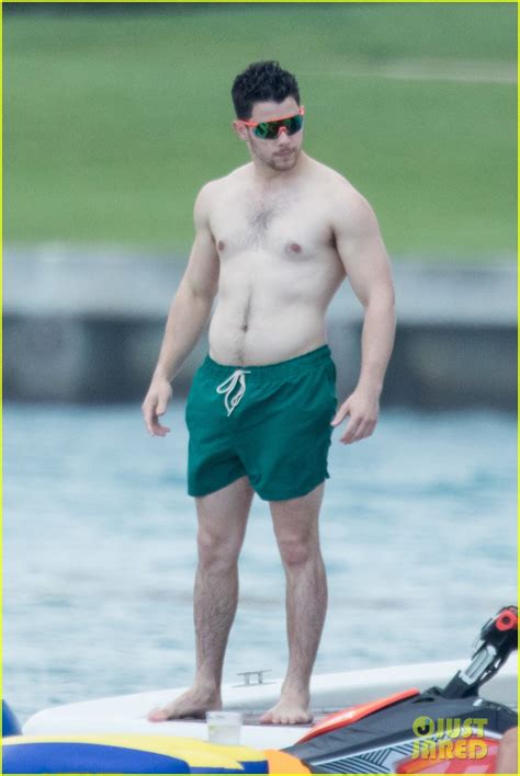 Alexis Superfan S Shirtless Male Celebs Nick Joe Kevin Jonas