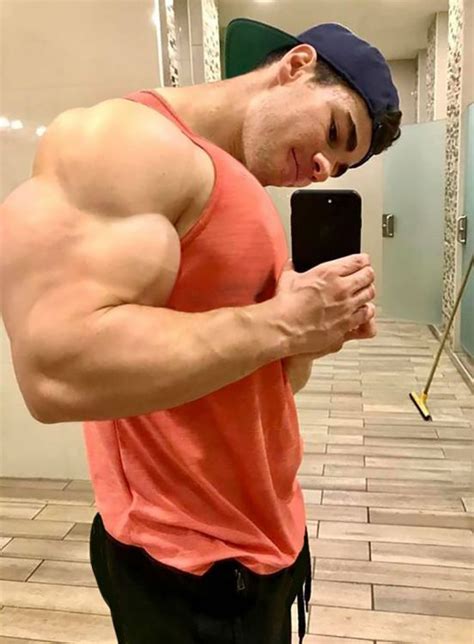 Morphs By Hardtrainer01 Page 674 Artists Showcase Muscle Growth