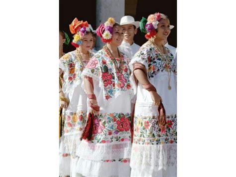 Introducir 45 Imagen Ropa Cultural De Mexico Abzlocal Mx