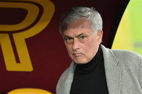 Esonero Mourinho UFFICIALE L Annuncio Della Roma Sul Nuovo Allenatore