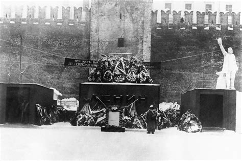Coloso caído a 100 años de la creación de la Unión Soviética Infobae