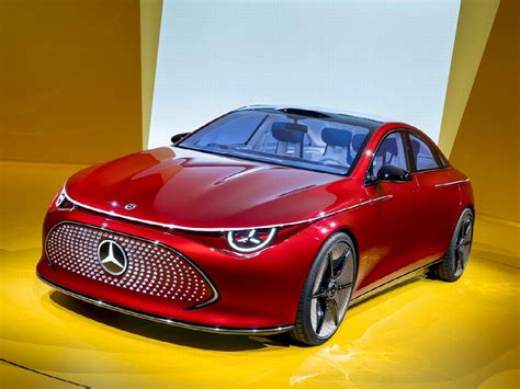 El CLA Concept es la estrella de Mercedes en el Salón IAA Mobility 2023
