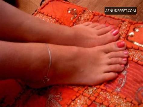 Julieta Rosen Feet Aznudefeet