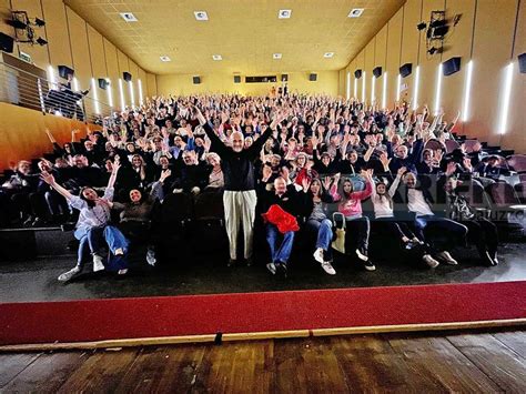 Saluzzo Teatro Gremito Per La Prima Del Corto Spaventapasseri Al