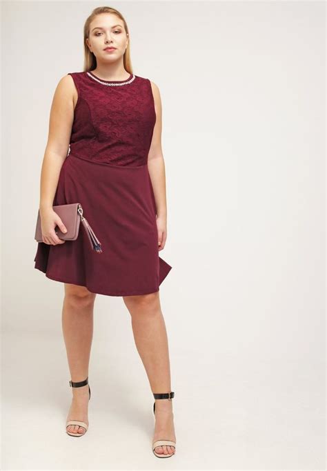 Pin Su Abiti Eleganti Taglie Curvy