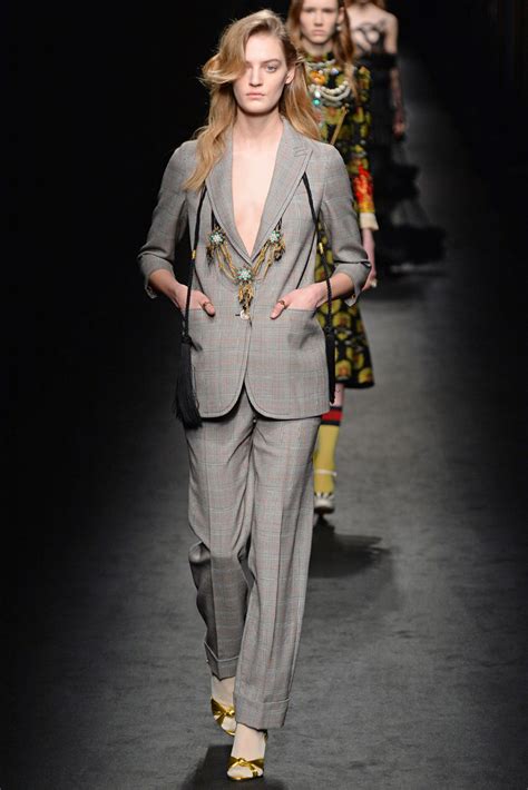 Gucci RTW Fall 2016 PHOTOS