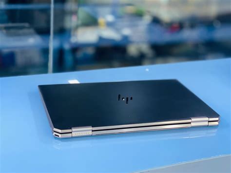 HP Spectre Diamond Cut Kupatana